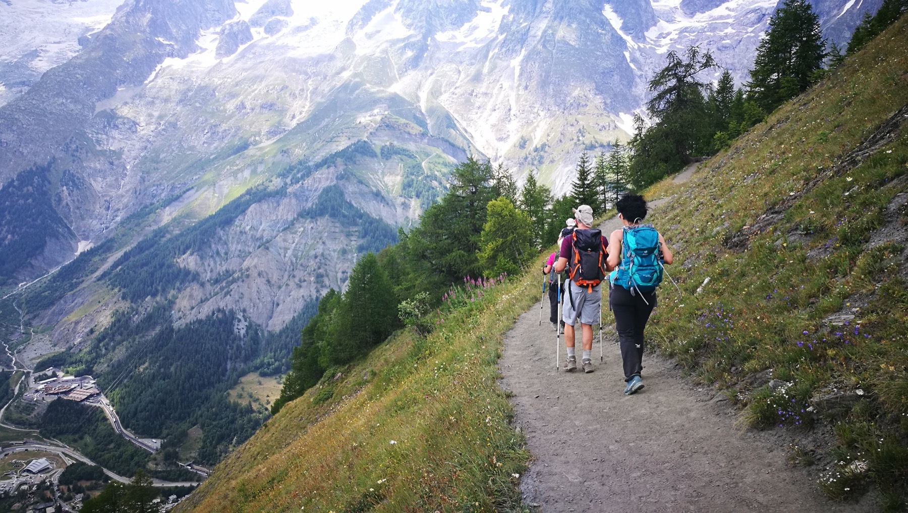 5 Giorni di Trekking in Valle d'Aosta, Tour alla scoperta di laghi ...